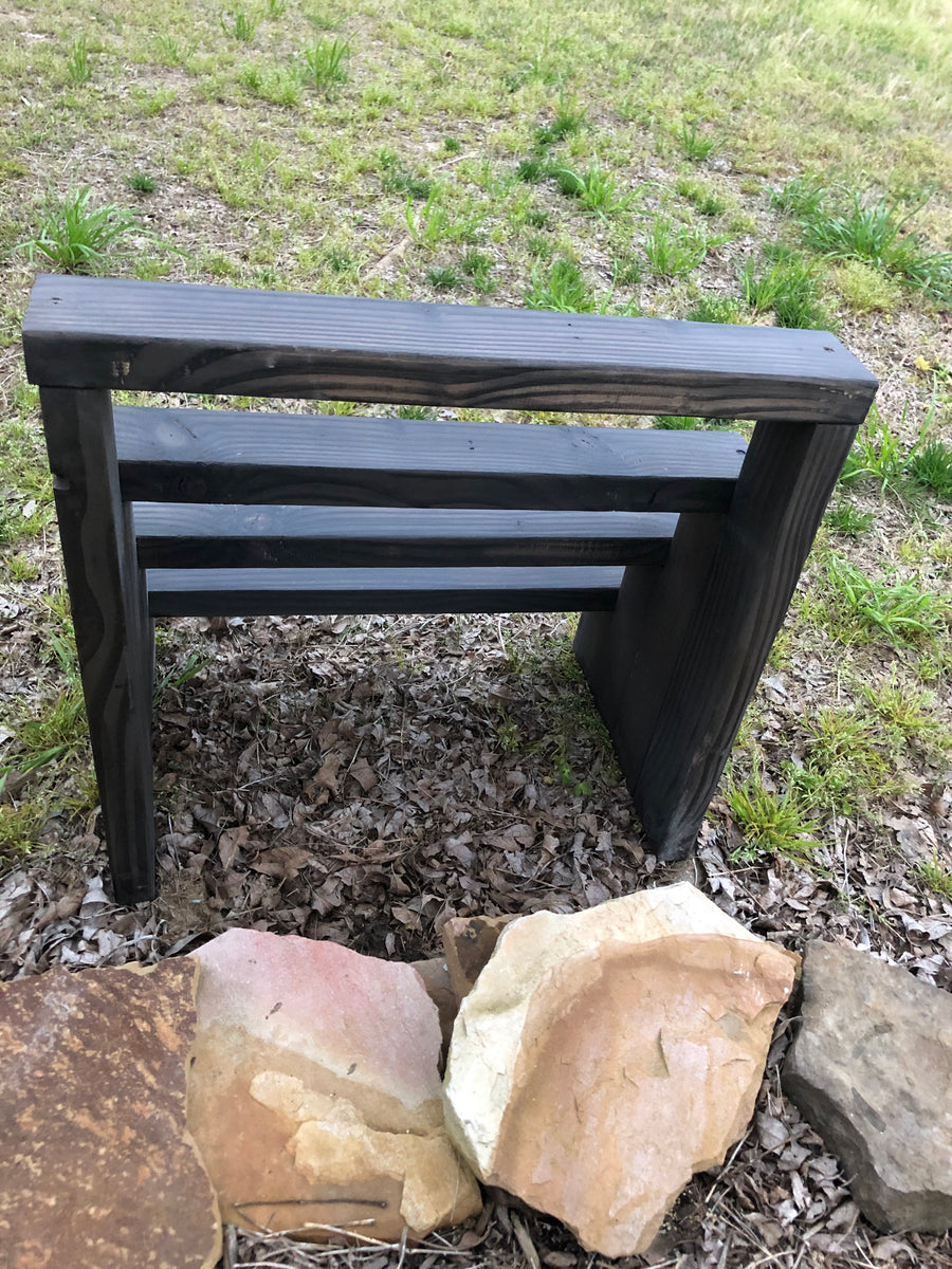 Plant stand – Invisible Woodworks